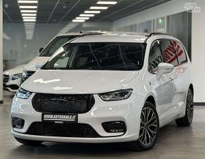 Белый Крайслер Пасифик 2021 в Клайпеда, объемом двигателя 3.60 л и пробегом 142 тыс. км за 23900 €, фото 24 на AUTOMOTO.COM.LV