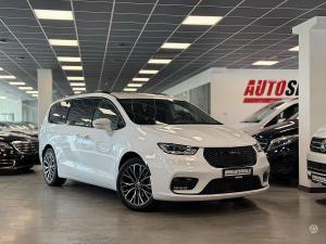 White Chrysler Pacifica 2021 in Klaipeda, with an engine capacity of 3.61 L and mileage of 148 thousand km for 22750 €, photo 24 on AUTOMOTO.COM.LV