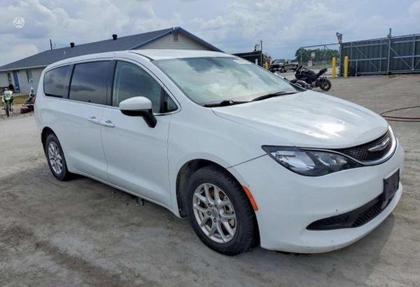 Balts Chrysler Pacifica 2021 Kauņa, ar dzinēja tilpumu 3.61 L un nobraukumu 188 tūkst. km par 5499 €, foto 2 vietnē AUTOMOTO.COM.LV