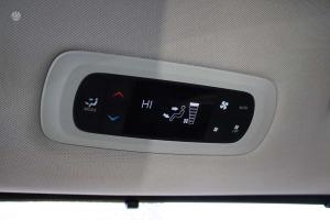 White Chrysler Pacifica 2022 in Vilnius, with an engine capacity of 3.61 L and mileage of 141 thousand km for 15499 €, photo 26 on AUTOMOTO.COM.LV