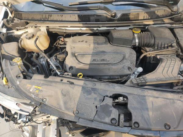 Balts Chrysler Pacifica 2022 Kauņa, ar dzinēja tilpumu 3.60 L un nobraukumu 72 tūkst. km par 12400 €, foto 10 vietnē AUTOMOTO.COM.LV
