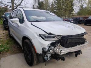 Balts Chrysler Pacifica 2022 Kauņa, ar dzinēja tilpumu 3.60 L un nobraukumu 72 tūkst. km par 12400 €, foto 13 vietnē AUTOMOTO.COM.LV