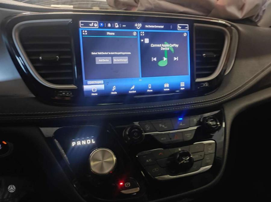Balts Chrysler Pacifica 2022 Kauņa, ar dzinēja tilpumu 3.60 L un nobraukumu 72 tūkst. km par 12400 €, foto 28 vietnē AUTOMOTO.COM.LV
