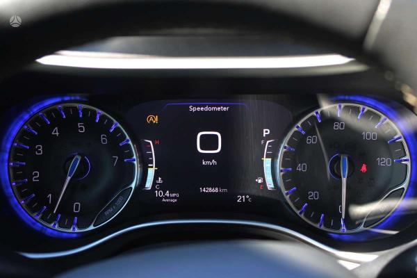 Balts Chrysler Pacifica 2022 Viļņa, ar dzinēja tilpumu 3.61 L un nobraukumu 143 tūkst. km par 20900 €, foto 7 vietnē AUTOMOTO.COM.LV