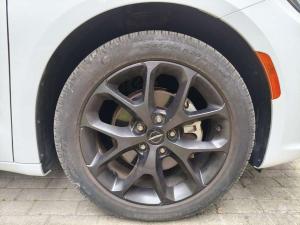 Белый Крайслер Пасифик 2023 в Мажейкяй, объемом двигателя 3.60 л и пробегом 21 тыс. км за 27777 €, фото 51 на AUTOMOTO.COM.LV
