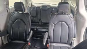 Balts Chrysler Pacifica 2023 Šauļi, ar dzinēja tilpumu 3.61 L un nobraukumu 125 tūkst. km par 21900 €, foto 13 vietnē AUTOMOTO.COM.LV