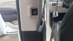 Balts Chrysler Pacifica 2023 Šauļi, ar dzinēja tilpumu 3.61 L un nobraukumu 125 tūkst. km par 21900 €, foto 18 vietnē AUTOMOTO.COM.LV