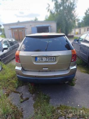 Yellow Chrysler Pacifica 2008 in Riga, with an engine capacity of 3.50 L and mileage of 280 thousand km for 1500 €, photo 11 on AUTOMOTO.COM.LV
