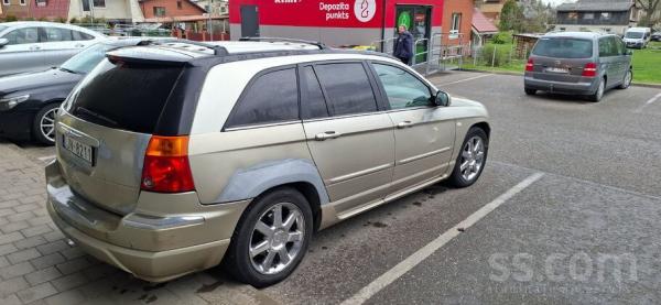 Yellow Chrysler Pacifica 2005 in Valmiera, with an engine capacity of 3.50 L and mileage of 250 thousand km for 1100 €, photo 4 on AUTOMOTO.COM.LV