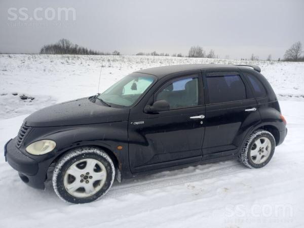 Black Chrysler PT Cruiser 2000 in Cesis, with an engine capacity of 2.00 L and mileage of 213 thousand km for 1700 €, photo 2 on AUTOMOTO.COM.LV