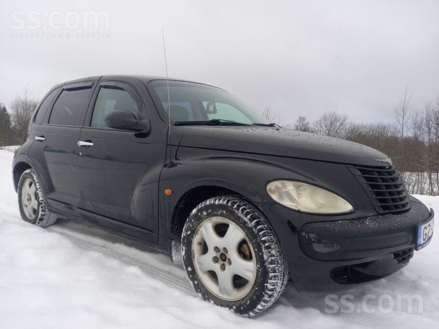 Black Chrysler PT Cruiser 2000 in Cesis, with an engine capacity of 2.00 L and mileage of 213 thousand km for 1700 €, photo 8 on AUTOMOTO.COM.LV