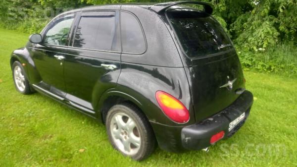Melns Chrysler PT Cruiser 2000 Cēsis, ar dzinēja tilpumu 2.00 L un nobraukumu 213 tūkst. km par 1700 €, foto 9 vietnē AUTOMOTO.COM.LV