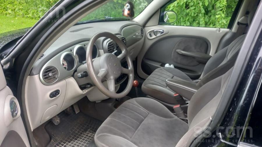 Melns Chrysler PT Cruiser 2000 Cēsis, ar dzinēja tilpumu 2.00 L un nobraukumu 213 tūkst. km par 1100 €, foto 11 vietnē AUTOMOTO.COM.LV