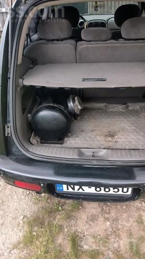 Black Chrysler PT Cruiser 2001 in Ludza, with an engine capacity of 2.00 L and mileage of 266 thousand km for 700 €, photo  on AUTOMOTO.COM.LV