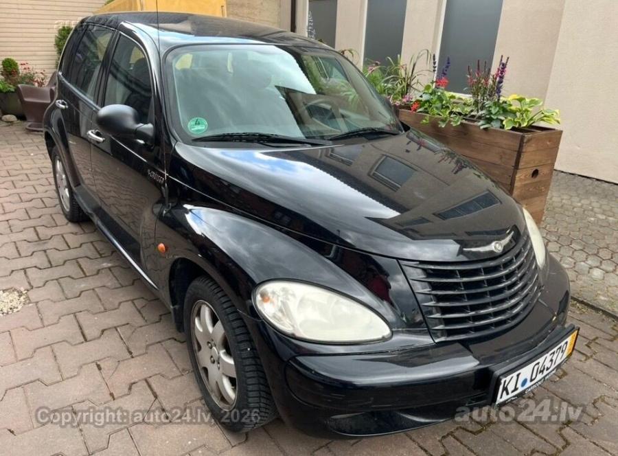 Black Chrysler PT Cruiser 2003 in Tallinn, with an engine capacity of 2.20 L and mileage of 129 thousand km for 3500 €, photo 1 on AUTOMOTO.COM.LV