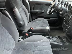 Black Chrysler PT Cruiser 2003 in Tallinn, with an engine capacity of 2.20 L and mileage of 129 thousand km for 3500 €, photo 3 on AUTOMOTO.COM.LV