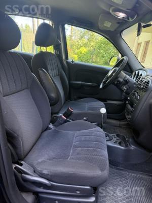 Melns Chrysler PT Cruiser 2004 Rīga, ar dzinēja tilpumu 2.20 L un nobraukumu 271 tūkst. km par 1100 €, foto 6 vietnē AUTOMOTO.COM.LV