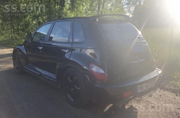 Melns Chrysler PT Cruiser 2006 Rīga, ar dzinēja tilpumu 2.40 L un nobraukumu 182 tūkst. km par 1500 €, foto 5 vietnē AUTOMOTO.COM.LV