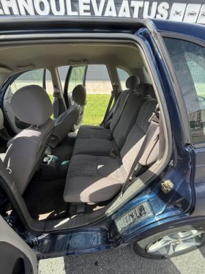 Zils Chrysler PT Cruiser 2002 Narva, ar dzinēja tilpumu 0.00 L un nobraukumu 201 tūkst. km par 1000 €, foto 4 vietnē AUTOMOTO.COM.LV