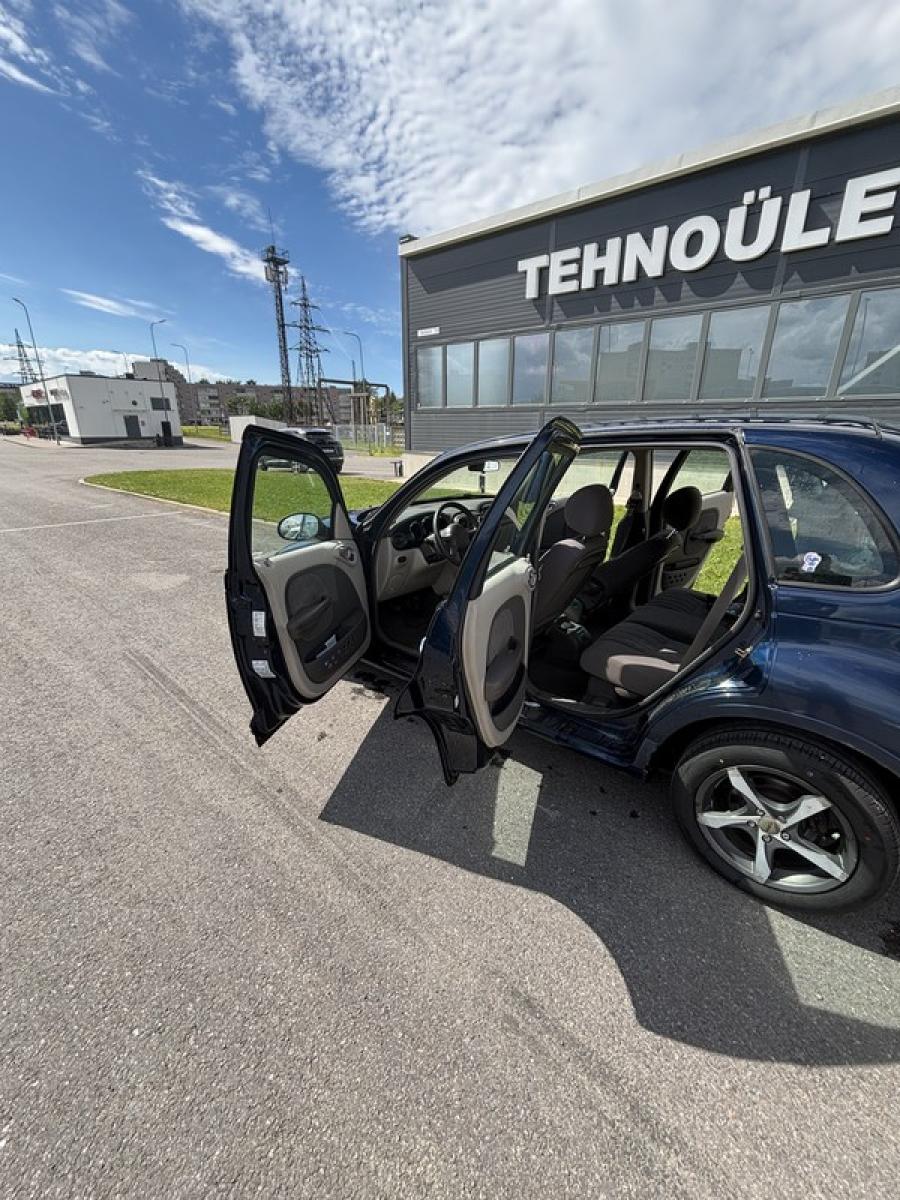 Zils Chrysler PT Cruiser 2002 Narva, ar dzinēja tilpumu 0.00 L un nobraukumu 201 tūkst. km par 1000 €, foto 16 vietnē AUTOMOTO.COM.LV