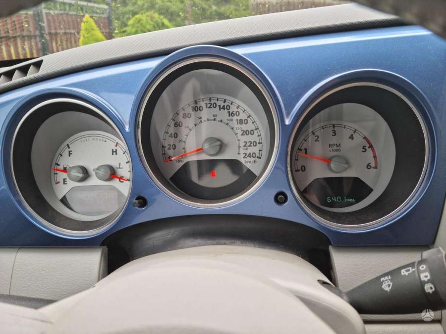 Blue Chrysler PT Cruiser 2006 in Kaunas, with an engine capacity of 2.20 L and mileage of 353 thousand km for 1100 €, photo 8 on AUTOMOTO.COM.LV