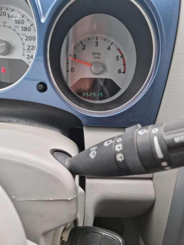 Zils Chrysler PT Cruiser 2006 Kauņa, ar dzinēja tilpumu 2.20 L un nobraukumu 353 tūkst. km par 1100 €, foto 9 vietnē AUTOMOTO.COM.LV