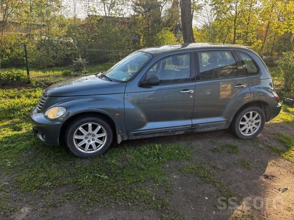 Green Chrysler PT Cruiser 2006 in Riga, with an engine capacity of 2.20 L and mileage of 274 thousand km for 1000 €, photo 1 on AUTOMOTO.COM.LV