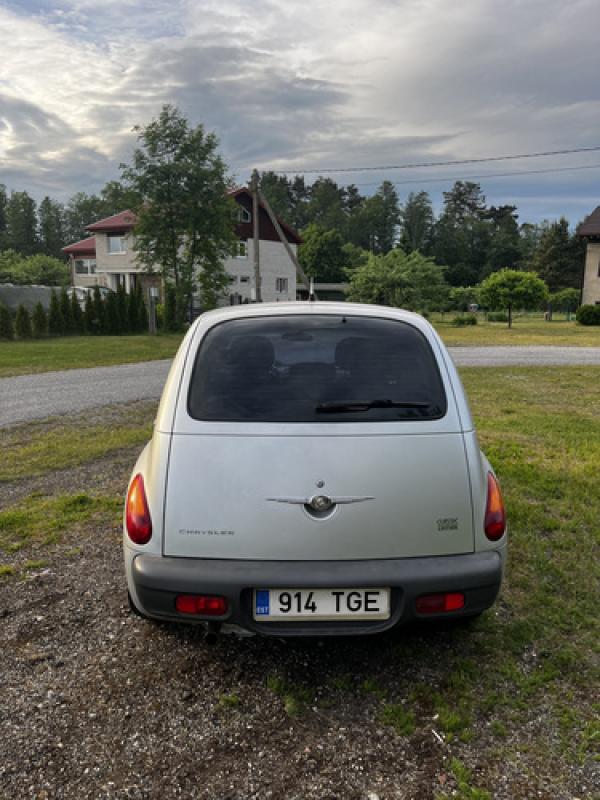 Pelēks Chrysler PT Cruiser 2001 Pērnava, ar dzinēja tilpumu 0.10 L un nobraukumu 186 tūkst. km par 1000 €, foto 3 vietnē AUTOMOTO.COM.LV