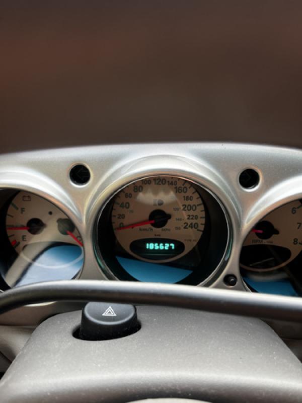 Pelēks Chrysler PT Cruiser 2001 Pērnava, ar dzinēja tilpumu 0.10 L un nobraukumu 186 tūkst. km par 1000 €, foto 10 vietnē AUTOMOTO.COM.LV