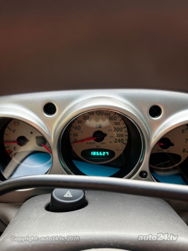 Pelēks Chrysler PT Cruiser 2001 Pērnava, ar dzinēja tilpumu 2.00 L un nobraukumu 186 tūkst. km par 1000 €, foto 10 vietnē AUTOMOTO.COM.LV