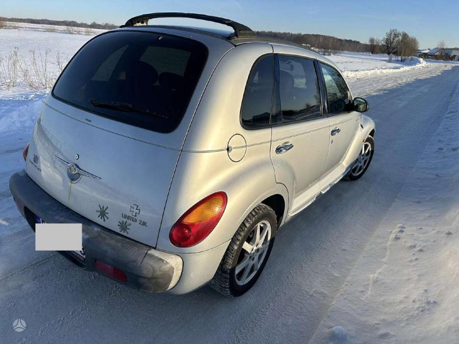 Grey Chrysler PT Cruiser 2002 in Klaipeda, with an engine capacity of 2.00 L and mileage of 260 thousand km for 875 €, photo 5 on AUTOMOTO.COM.LV