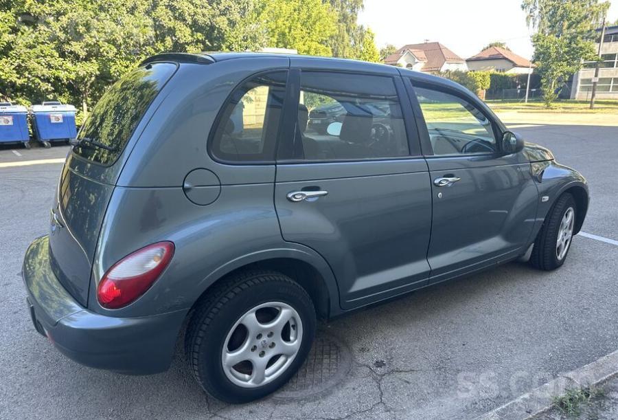 Grey Chrysler PT Cruiser 2006 in Riga, with an engine capacity of 2.40 L and mileage of 107 thousand km for 1650 €, photo 4 on AUTOMOTO.COM.LV