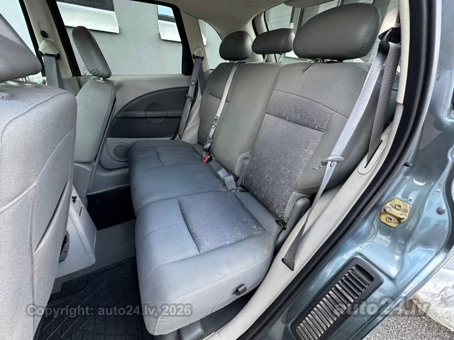 Grey Chrysler PT Cruiser 2006 in Tallinn, with an engine capacity of 2.10 L and mileage of 243 thousand km for 899 €, photo 19 on AUTOMOTO.COM.LV