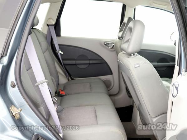 Pelēks Chrysler PT Cruiser 2006 Tallina, ar dzinēja tilpumu 2.10 L un nobraukumu 243 tūkst. km par 799 €, foto 7 vietnē AUTOMOTO.COM.LV