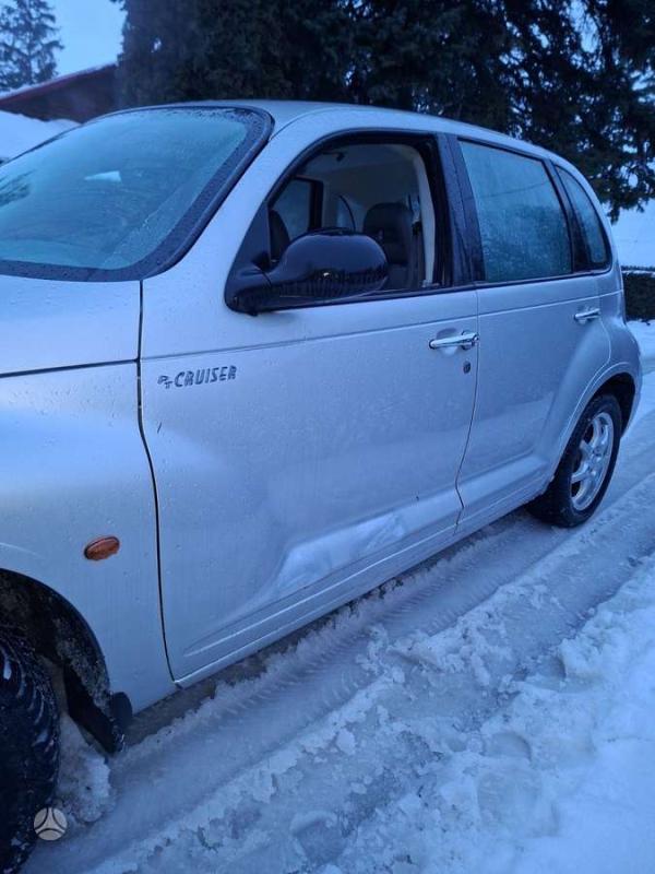 Grey Chrysler PT Cruiser 2008 in Marijampole, with an engine capacity of 2.20 L and mileage of 236 thousand km for 1650 €, photo 5 on AUTOMOTO.COM.LV