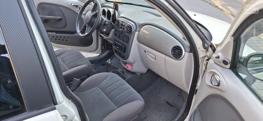 Chrysler PT Cruiser 2002 in Vilnius, with an engine capacity of 2.40 L and mileage of 190 thousand km for 590 €, photo 8 on AUTOMOTO.COM.LV