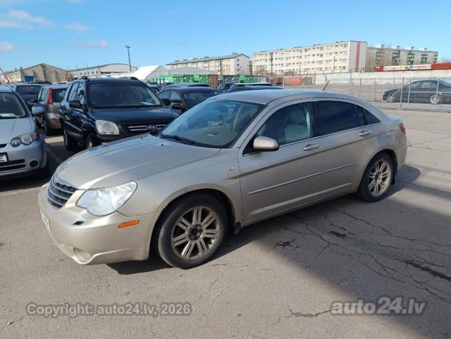 Smilšu krāsa Chrysler Sebring 2007 Tallina, ar dzinēja tilpumu 2.40 L un nobraukumu 244 tūkst. km par 999 €, foto 3 vietnē AUTOMOTO.COM.LV