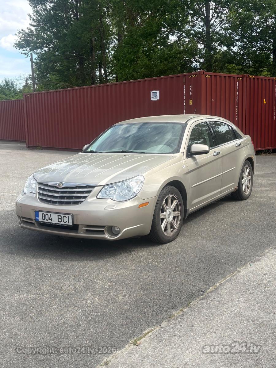 Smilšu krāsa Chrysler Sebring 2010 Tallina, ar dzinēja tilpumu 2.70 L un nobraukumu 175 tūkst. km par 800 €, foto 3 vietnē AUTOMOTO.COM.LV
