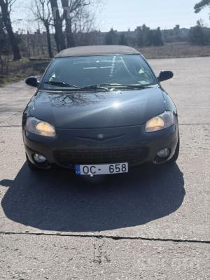 Black Chrysler Sebring 2002 in Liepaja, with an engine capacity of 2.70 L and mileage of 183 thousand km for 1295 €, photo 14 on AUTOMOTO.COM.LV