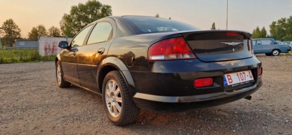 Melns Chrysler Sebring 2005 Rīga, ar dzinēja tilpumu 2.40 L un nobraukumu 193 tūkst. km par 1650 €, foto 4 vietnē AUTOMOTO.COM.LV