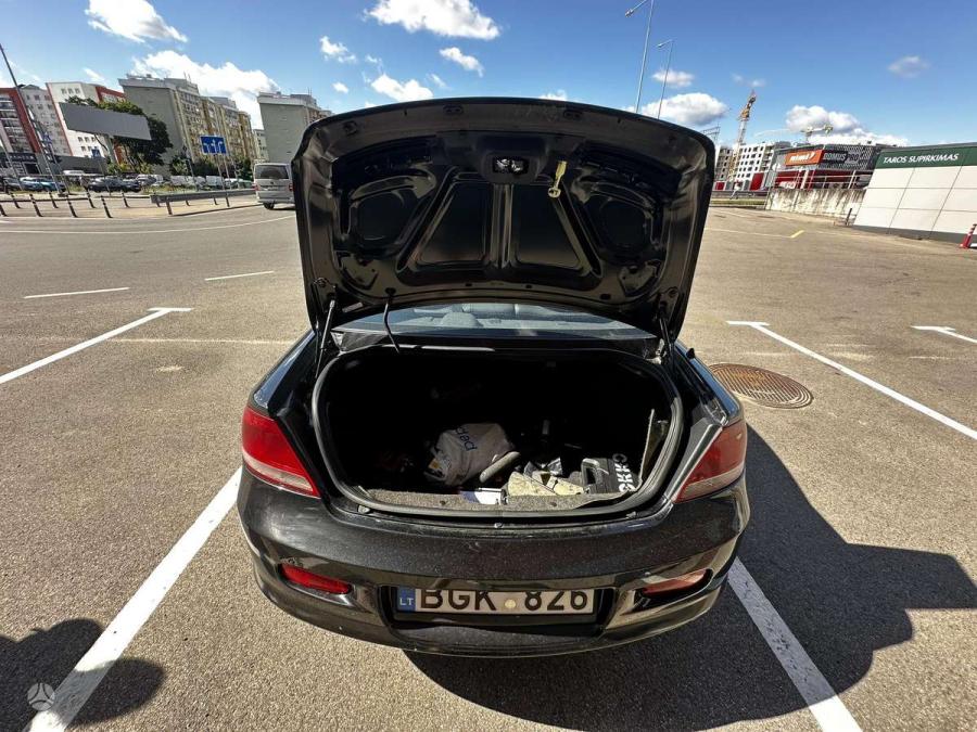 Melns Chrysler Sebring 2006 Viļņa, ar dzinēja tilpumu 2.74 L un nobraukumu 71 tūkst. km par 2500 €, foto 18 vietnē AUTOMOTO.COM.LV