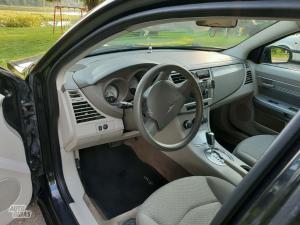 Melns Chrysler Sebring 2008 Prienai, ar dzinēja tilpumu 2.40 L un nobraukumu 179 tūkst. km par 1650 €, foto 8 vietnē AUTOMOTO.COM.LV