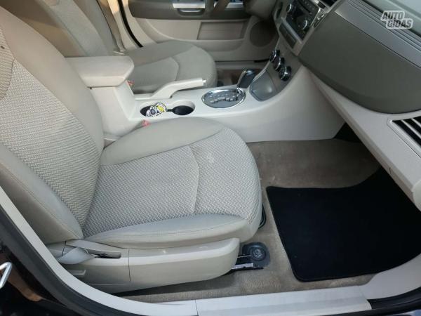 Melns Chrysler Sebring 2008 Prienai, ar dzinēja tilpumu 2.40 L un nobraukumu 179 tūkst. km par 1650 €, foto 8 vietnē AUTOMOTO.COM.LV