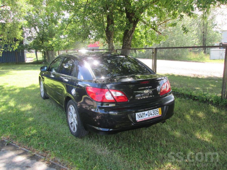 Black Chrysler Sebring 2010 in Riga, with an engine capacity of 2.70 L and mileage of 108 thousand km for 2899 €, photo 4 on AUTOMOTO.COM.LV