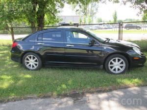 Black Chrysler Sebring 2010 in Riga, with an engine capacity of 2.70 L and mileage of 108 thousand km for 2899 €, photo 7 on AUTOMOTO.COM.LV