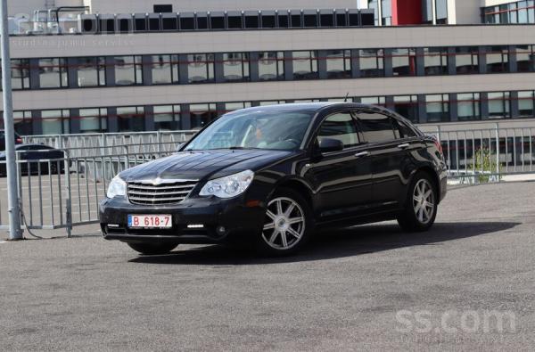 Melns Chrysler Sebring 2010 Rīga, ar dzinēja tilpumu 2.70 L un nobraukumu 118 tūkst. km par 2580 €, foto 3 vietnē AUTOMOTO.COM.LV