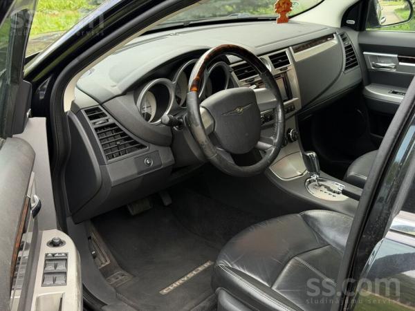Melns Chrysler Sebring 2010 Rīga, ar dzinēja tilpumu 2.70 L un nobraukumu 118 tūkst. km par 2580 €, foto 7 vietnē AUTOMOTO.COM.LV