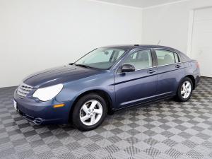 Blue Chrysler Sebring 2007 in Tallinn, with an engine capacity of 2.40 L and mileage of 98 thousand km for 1199 €, photo 10 on AUTOMOTO.COM.LV