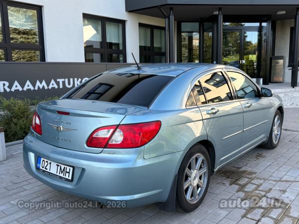 Chrysler Sebring 2010 Rapla vietnē Zils Chrysler Sebring 2010 Rapla, ar dzinēja tilpumu 2.70 L un nobraukumu 76 tūkst. km par 2200 €, foto 7 vietnē AUTOMOTO.COM.LV