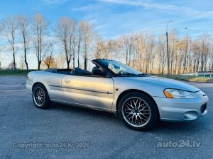 Pelēks Chrysler Sebring 2001 Tallina, ar dzinēja tilpumu 2.70 L un nobraukumu 204 tūkst. km par 3300 €, foto 3 vietnē AUTOMOTO.COM.LV